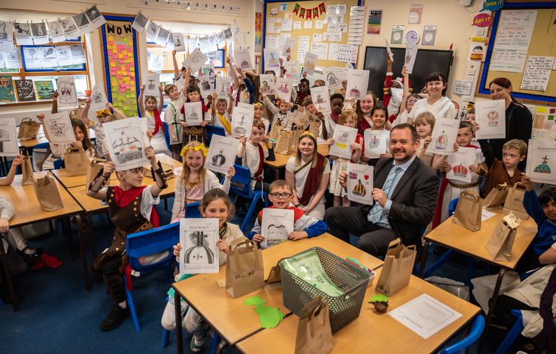Schoolchildren in Littleport asked to create drawings fit for a king | Bovis Homes